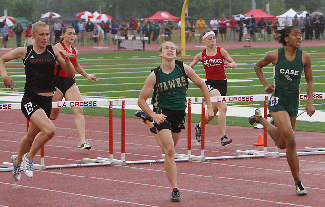 WIAA Track And Field Championships 2010: Hurdle Competition