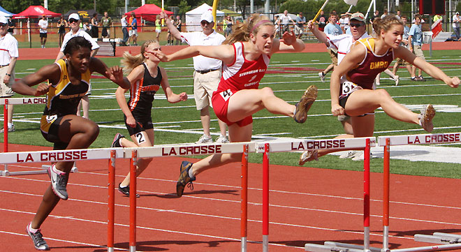 WIAA Track And Field Championships 2010: Hurdle Competition
